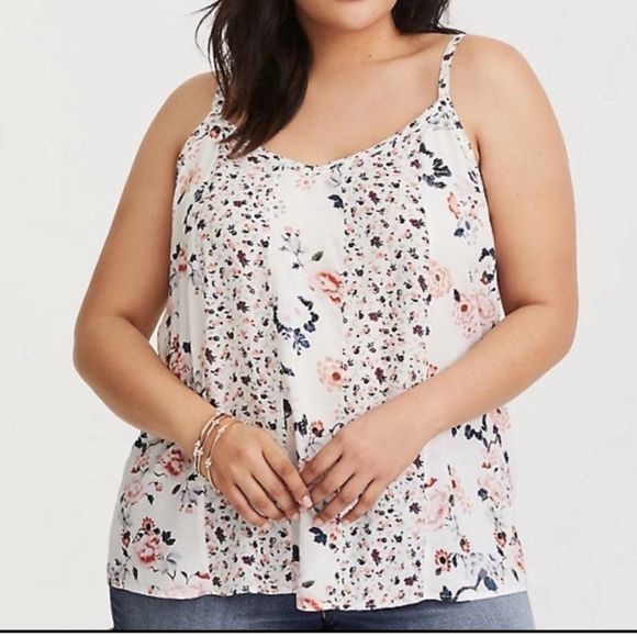 torrid | Tops | Torrid White Floral Tank With Adjustable Straps Plus ...